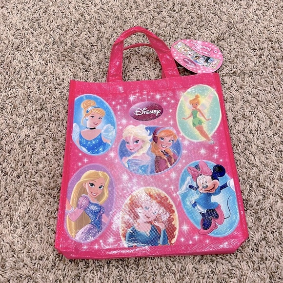 Disney | Toys | Disney Look And Find Set | Poshmark